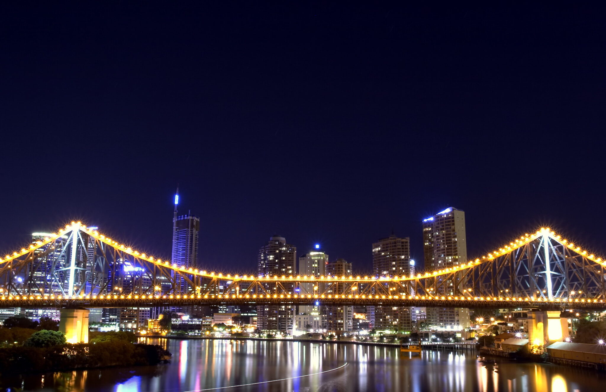 Brisbane City Tour - Bus Hire - Low Cost Bus Charter